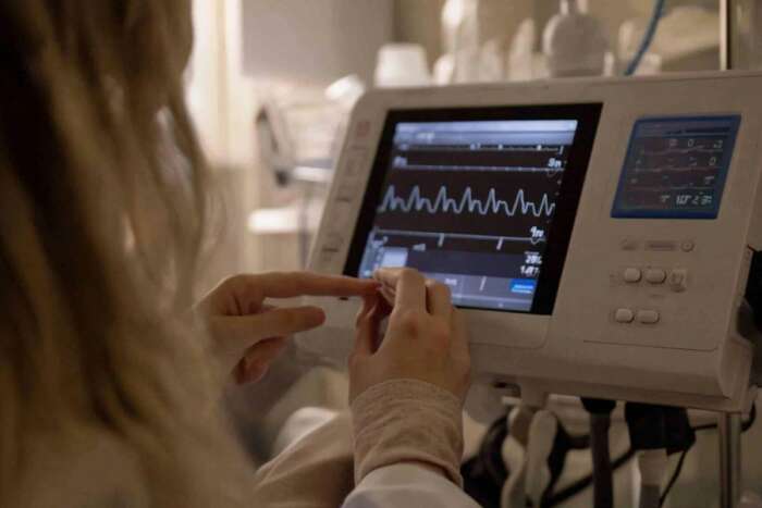 Eletrocardiógrafo: como escolher o melhor aparelho de ECG?