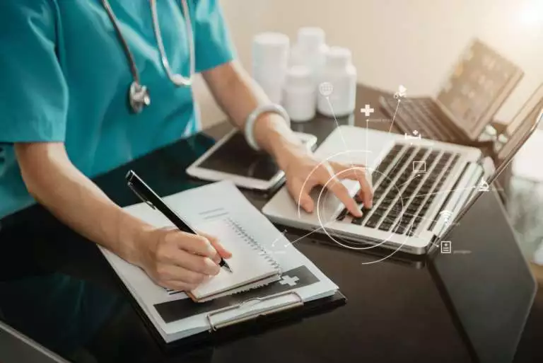 Contabilidade para médicos: como funciona e como fazer?