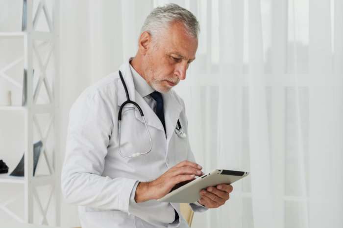 Médico neurologista: o que faz, quando e como consultar