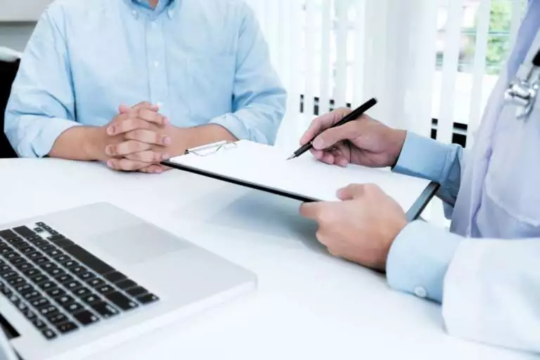Absenteísmo: o que é, como medir e controlar no trabalho
