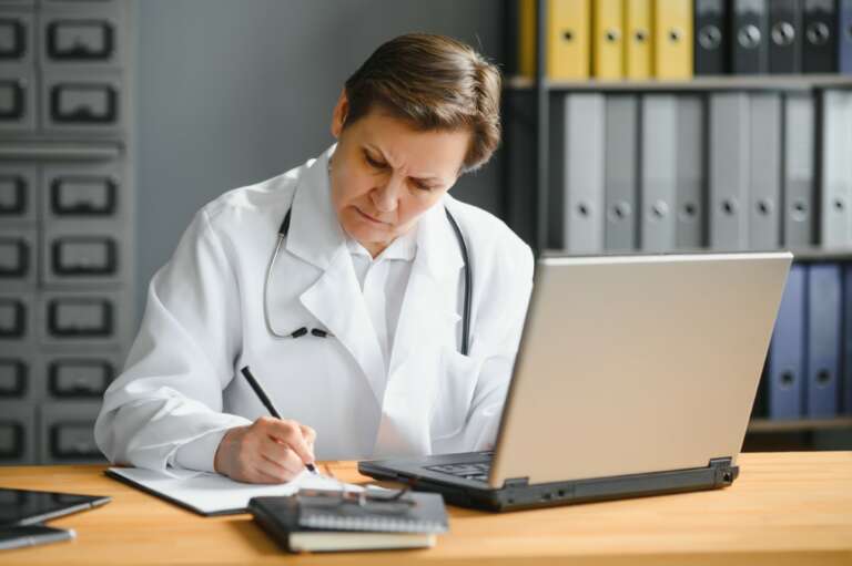 Modelo de ASO: como fazer o Atestado de Saúde Ocupacional