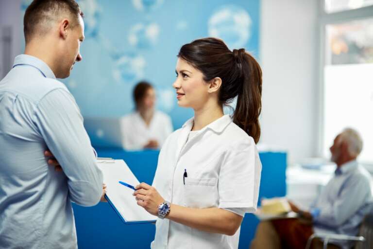 Cadastro de pacientes: saiba como organizar na clínica