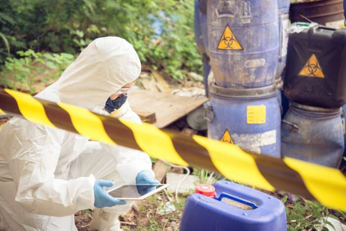 Risco químico: o que é, como identificar e prevenir